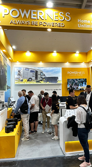 Powerness Solar Generator Outdoor Portable Power Station and Solar ...